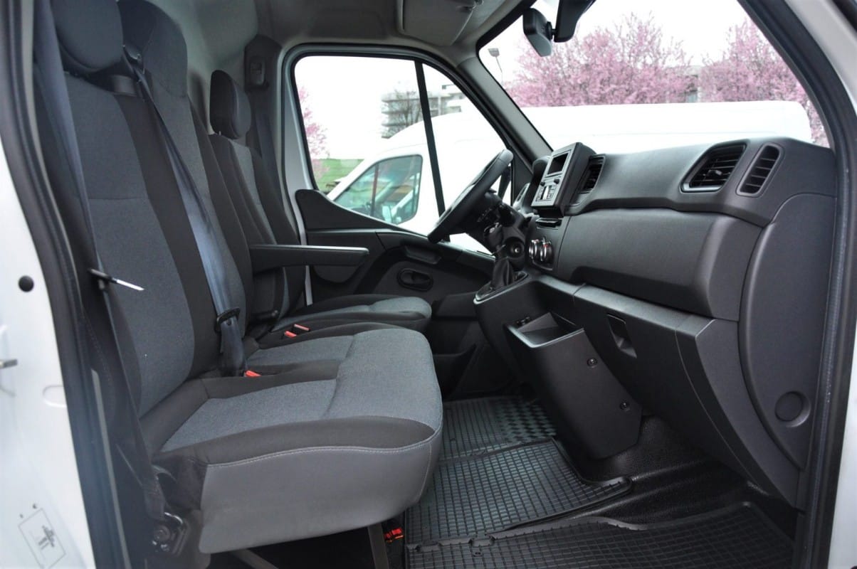 Autoutilitare Rulate cu Garanție | Levis Automobile