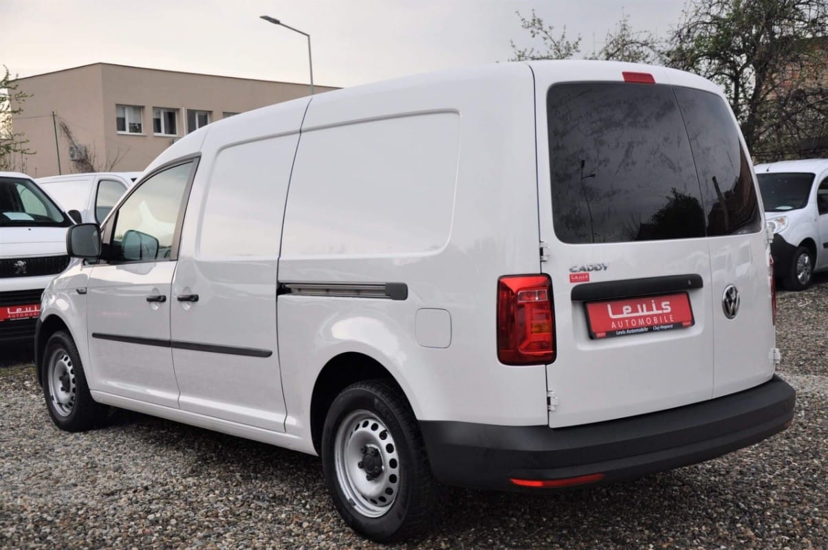 Volkswagen Caddy Maxi Van - Levis Automobile