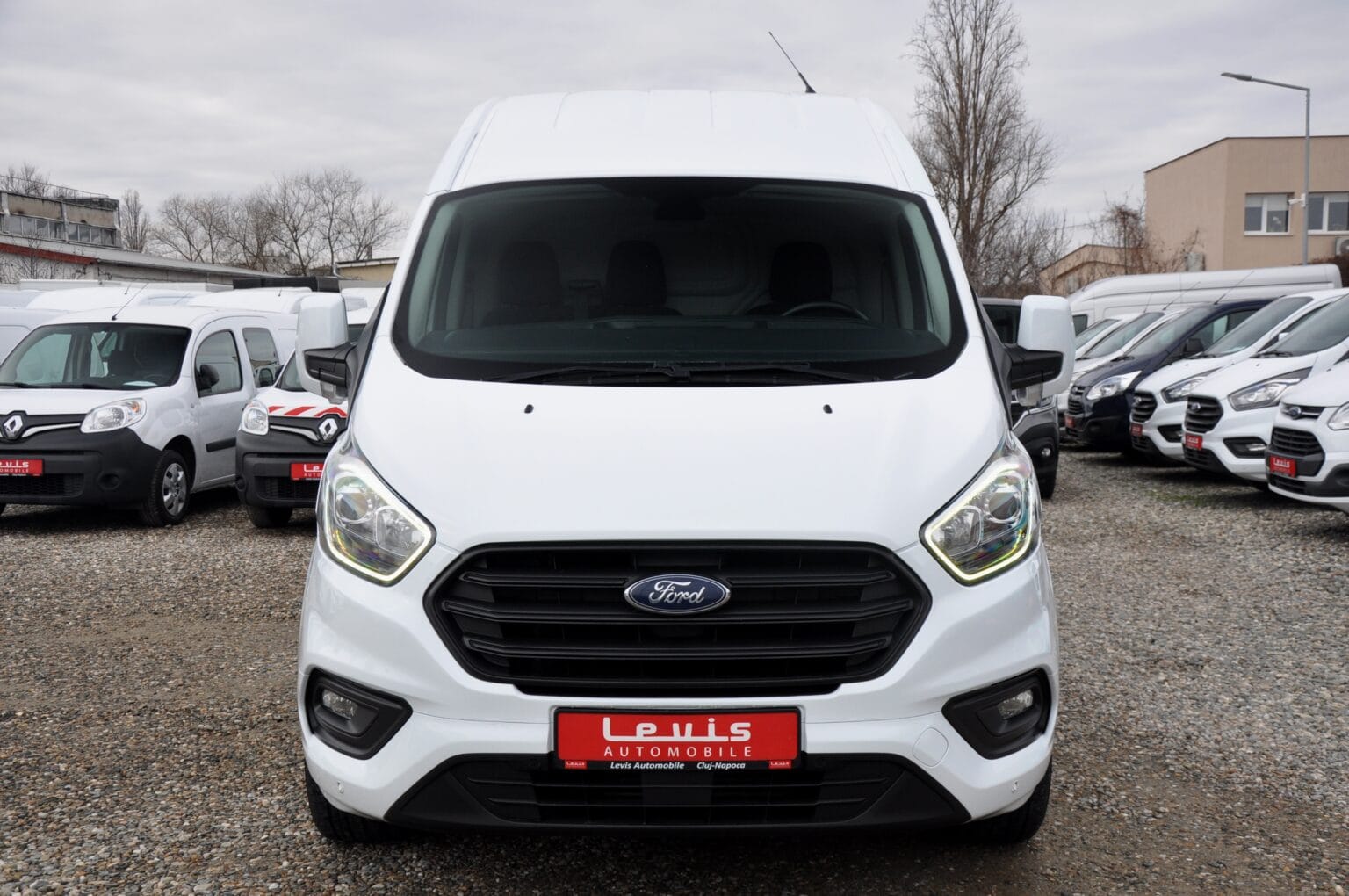 Ford Transit Custom Furgon L2H2 - 2018 - Levis Automobile