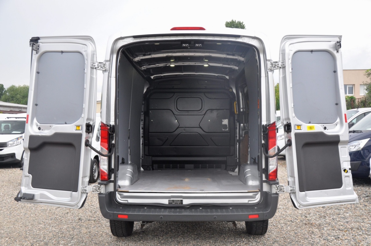 Ford Transit L2H2 Van 3 Locuri - 2017 - Levis Automobile